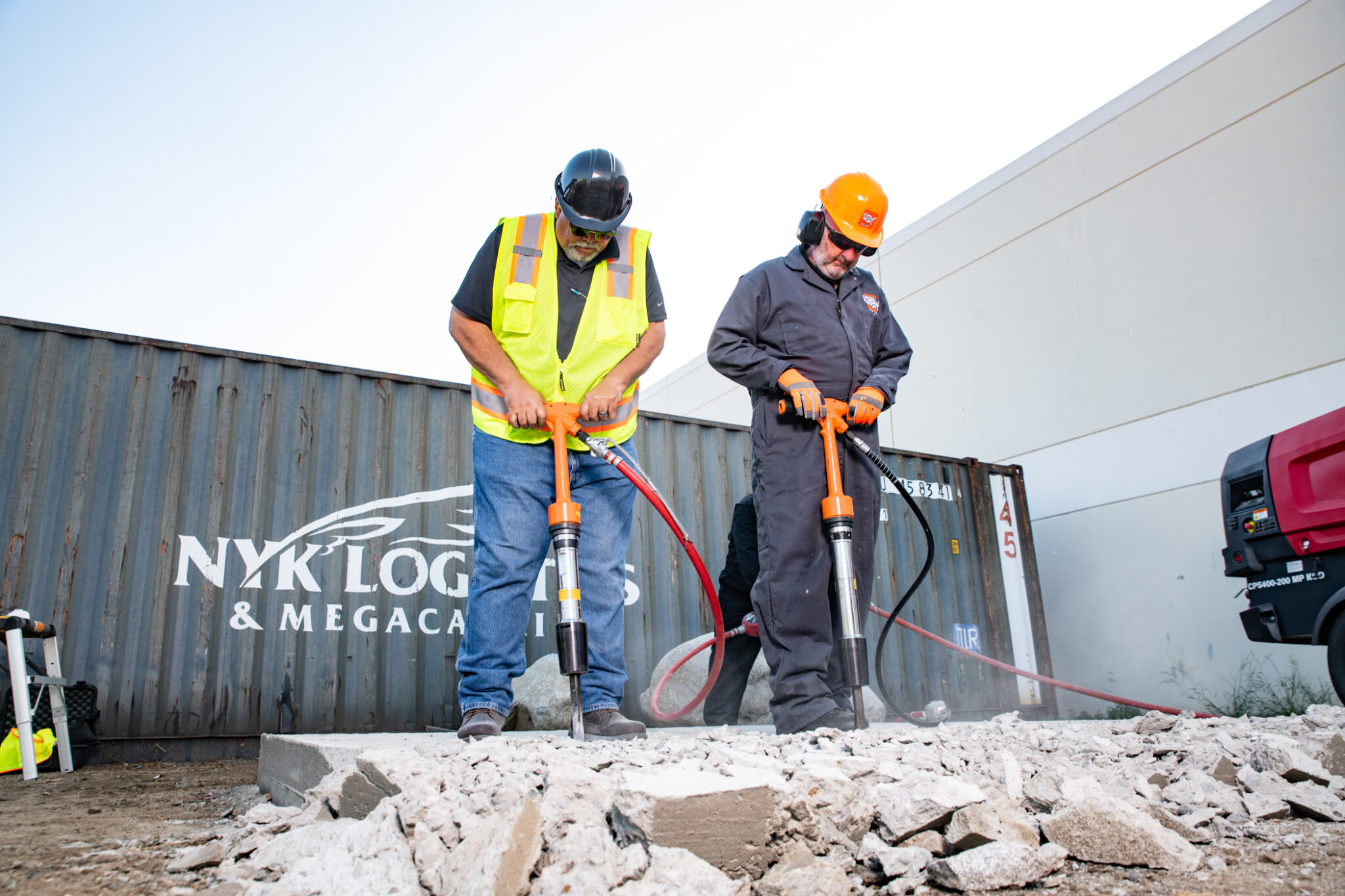 American Pneumatic Tools rivet buster – Rental Management Media Group