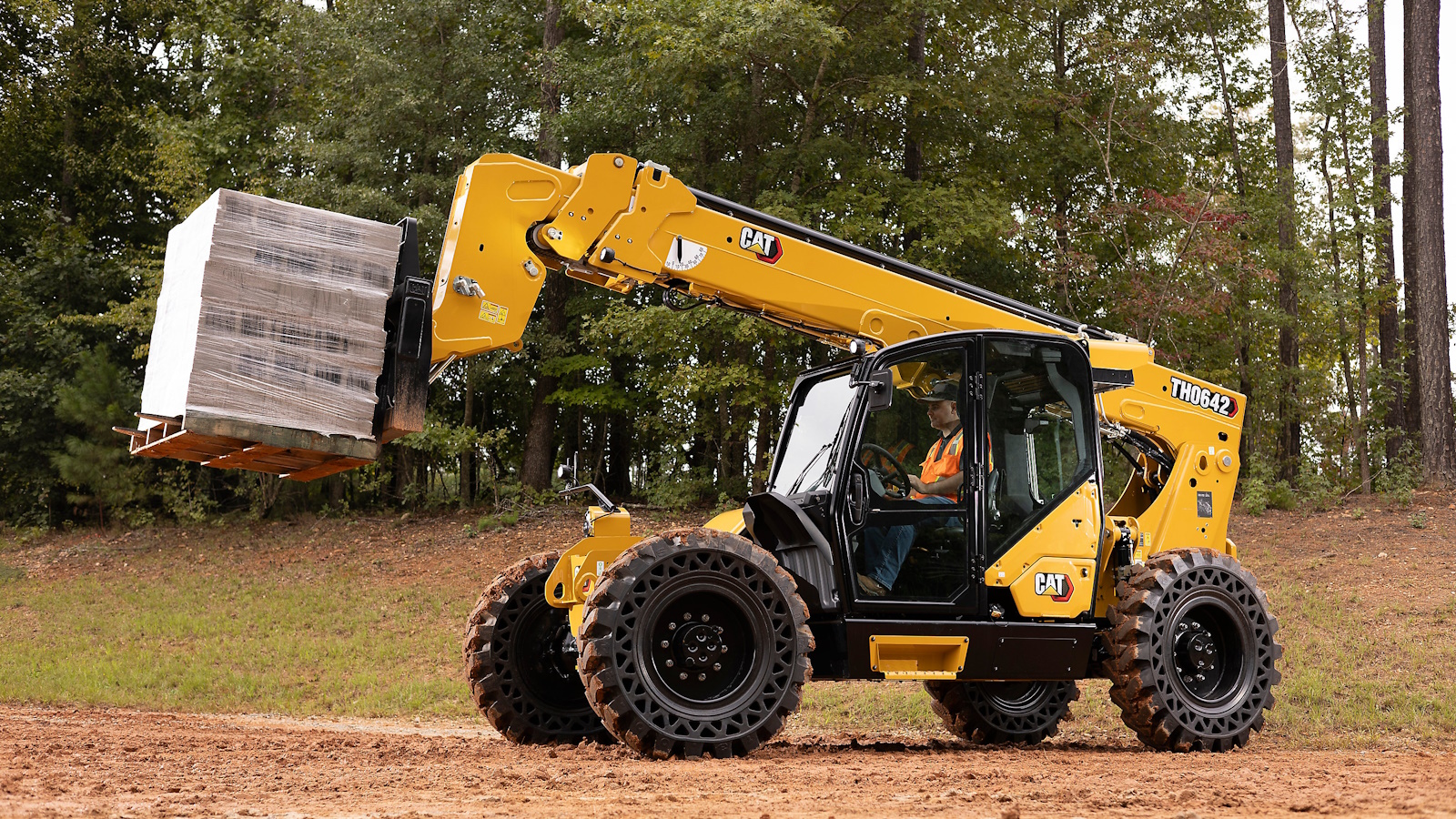 Caterpillar next generation telehandlers – Rental Management Media Group