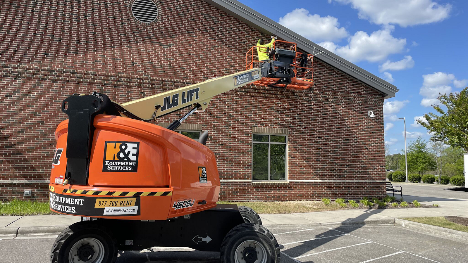 H&E expands Iowa footprint with new branch – Rental Management Media Group